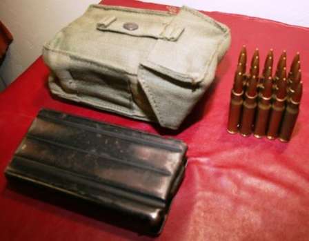 Kit - R1, FN-FAL Assault Rifle, Magazine, Pouch and Ammo, Early Bush ...