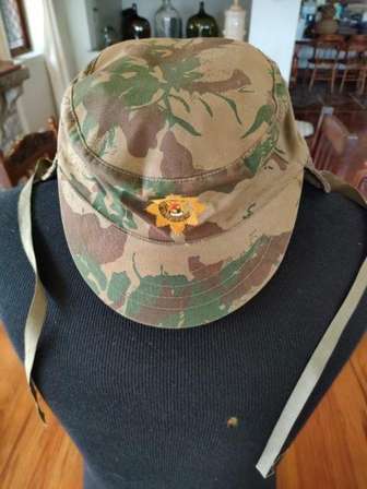 Headgear - SAP Koevoet camo flap cap with ear flaps and laces. Dayglow ...