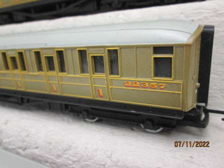 Rolling Stock - OO SCALE : HORNBY : LNER - X4 PASSENGER COACHES was ...