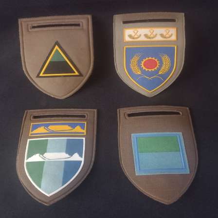 South African Army - SADF Tupperware Shoulder Flashes ( Please Note One ...