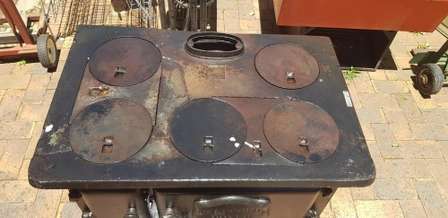 Architectural Antiques - VINTAGE CAST IRON WELCOME DOVER NO 8 COAL ...