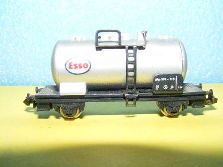 Rolling Stock - Lima N-gauge Tanker Wagon was sold for R60.00 on 22 May ...