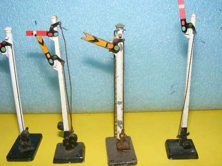 Other - Hornby / Tri-ang OO Signals x 6 was sold for R180.00 on 20 Dec ...