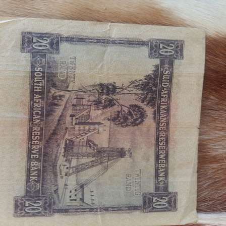 Other South African Bank Notes - R20 D SERIES NOTE IN GOOD CONDITION ...