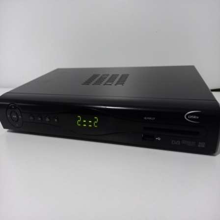 Other Computers & Networking - DSTV PVR Decoder 2P | Powers On | With ...