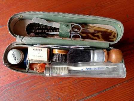 Kit - German WW2 Soldier`s Toiletries Set was sold for R550.00 on 26 ...