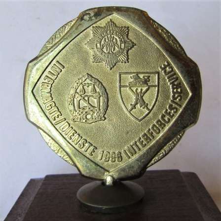 Plaques - 1996 SA Army, Police and Prison Service Inter Forces Desk ...