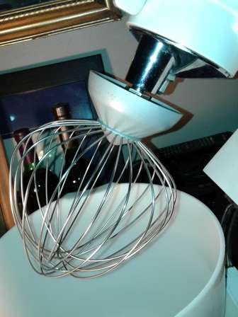 Mixers & Attachments - Kenwood Major Mixer Model KM600 (6.7 litres ...