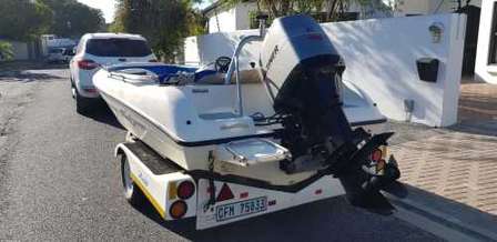 Motorboats - A fabulous Aqua Scape boat with Mariner 115 HP outboard ...