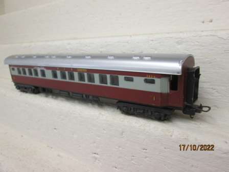 Rolling Stock - HO SCALE : LIMA : SAR TRANSKAROO : FIRST CLASS COACH ...