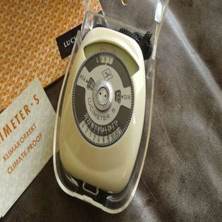 Light Meters - Vintage Agfa Lucimeter S 35mm external film exposure ...