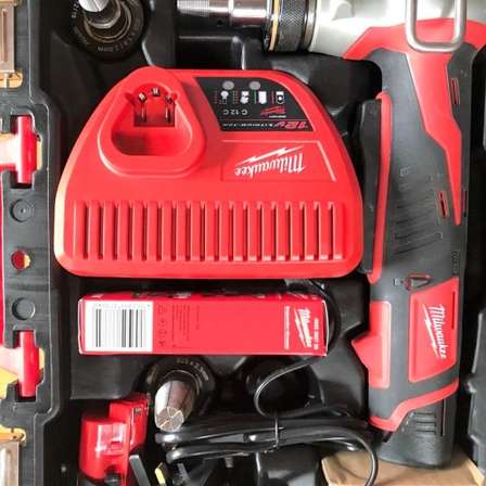 Drills - Milwaukee C12 PXP Cordless 12v Uponor Pipe Expander Set. for ...