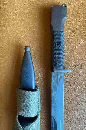 Bayonets - RHODESIAN BUSH WAR PERIOD 1970`S F.N. BAYONET CONVERTED TO ...