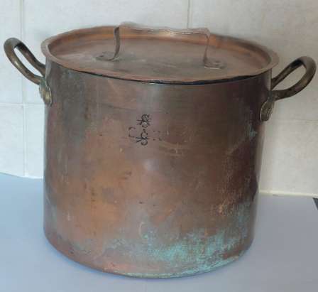 Other Militaria - Rare!! Large WW1 S A Railways copper pot, awesome SA ...