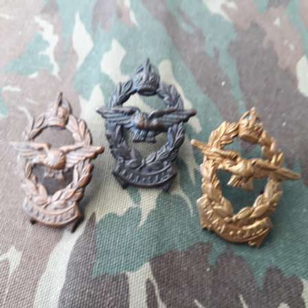 SADF & SANDF - 3x WW2 South Africa Airforce Collar Badges 3 Color ...