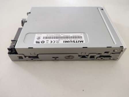 Stiffy & Floppy Drives - Bage/White Mitsumi Floppy Disk Drive **Working ...