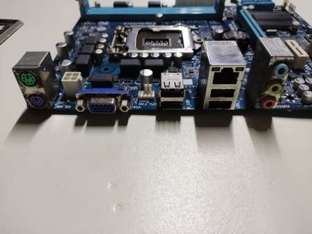 Motherboards - Gigabyte H61M Motherboard with IO Shield **boots to bios ...