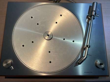 Appliances - Beogram 1200 - Beocentral (1969-1972) Semi automatic turntable was sold for R2,700. ...
