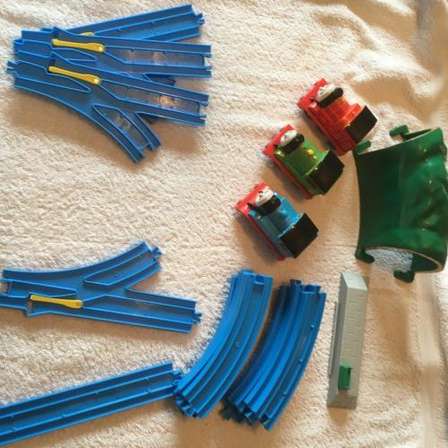 Trains, Boats & Buses - Thomas & Friends - Tomy Pull Back `n` Go Train ...