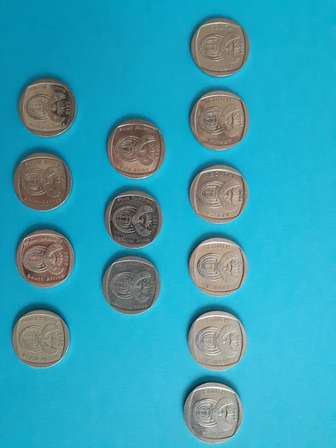 Two Rand - Set of 13 SA commemorative R2 coins, including FOUR error ...