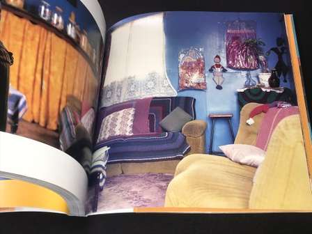 Africana - SHACK CHIC ART AND INNOVATION IN SOUTH AFRICAN SHACK - LANDS ...