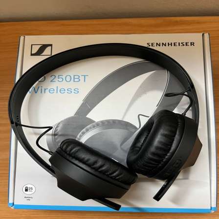 Headphones & Earphones - Sennheiser HD 250 BT Wireless Headphones (5-Star What-HiFi Review ...