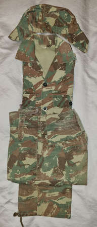 Uniforms - SADF 32 Battalion uniform set was sold for R2,800.00 on 9 ...