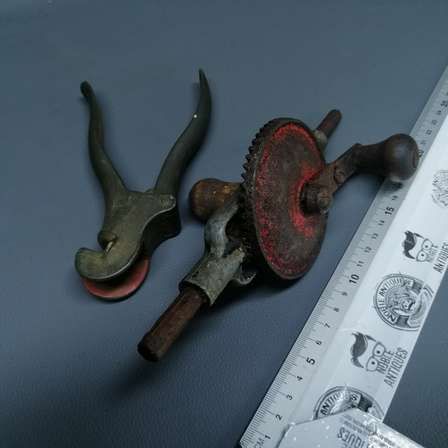 Tools - Vintage Cast Metal Tool Combo!!! was sold for R61.00 on 12 Feb ...