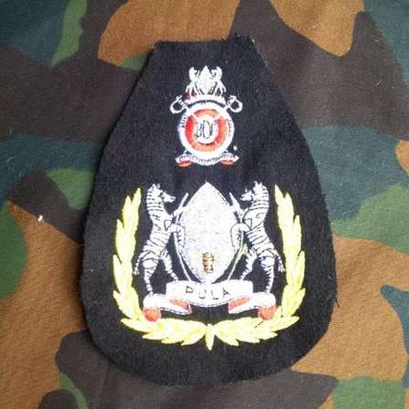 Other Badges & Insignia - Botswana BDF senor WO (Force WO) rank badge ...
