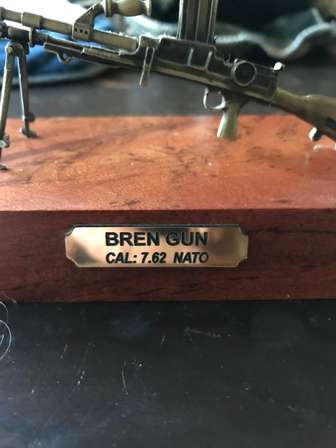 Plaques - Rhodesia model of Bren Gun on a piece of Rhodesian teak . was ...