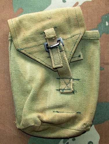 Kit - Rhodesia - " Original Period " Double FN Magazine Pouch was sold ...