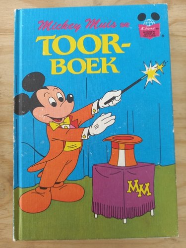 Afrikaans - Walt Disney versameling in Afrikaans (9 boeke) was listed ...