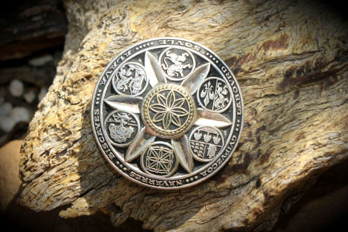 Other Antiques & Collectables - Antique silver Oritza brooch Zazpiak ...