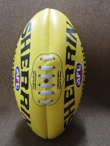 Balls - SHERRIN AFL LYREBIRD BALL SIZE 5(AUSTRALIAN FOOTBALL LEAGUE ...