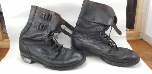 Other Clothing & Equipment - Pair of Rhodesian Army and BSA Combat ...