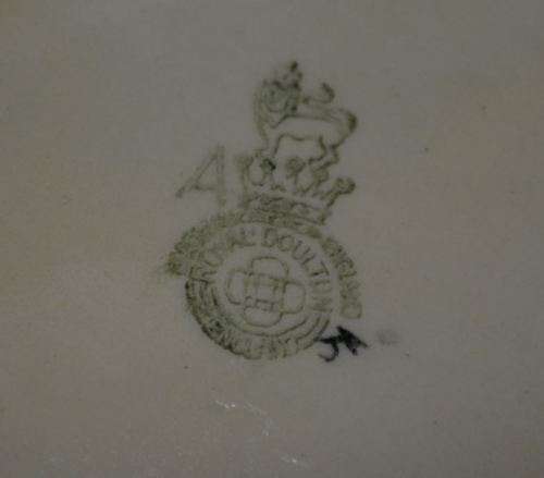 English Porcelain - ROYAL DOULTON 16,5CMS SIMON THE CELLARER D5504 ...