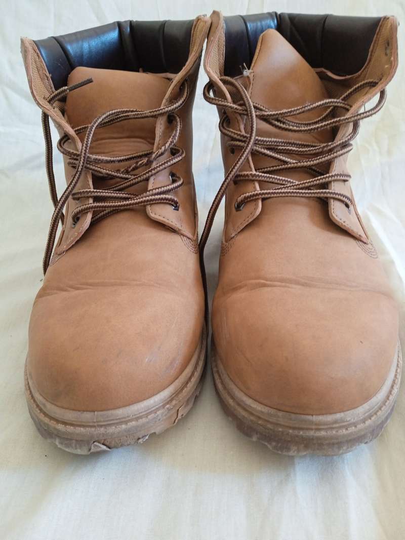 Boots - JET LADIES FASHION BOOTS SIZE 9 was sold for 31.00 on 17 Jul at ...