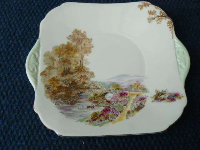 English Porcelain - PORCELAIN PLATE SHELLY ENGLAND 24CM X 21 CM was ...