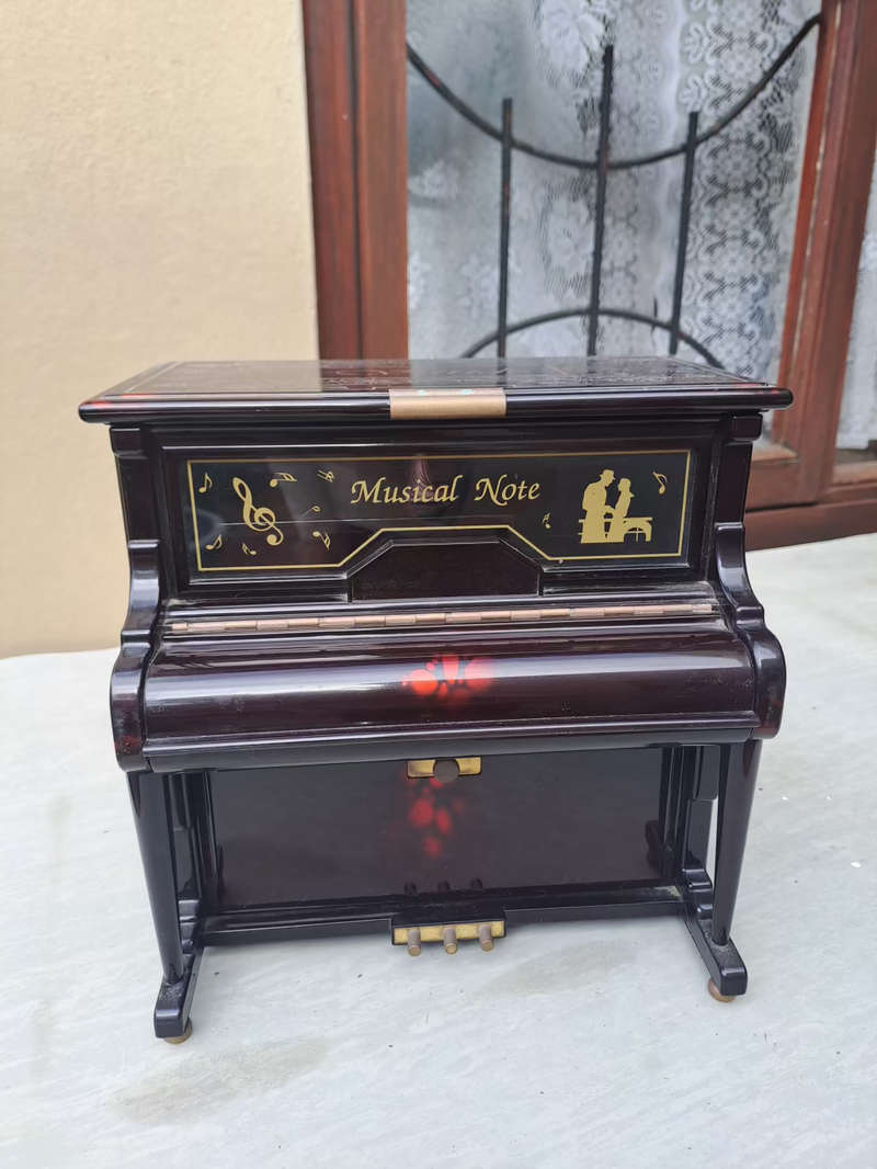 Jewellery Boxes - Vintage Vstride Piano Trinket Jewelry Storage Piano ...