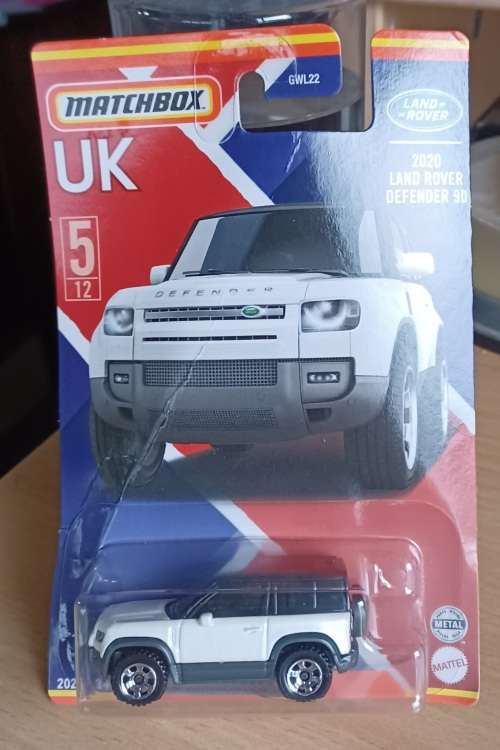 Models - 2021 Matchbox ~ UK ~ 5/12 2020 Land Rover Defender 50 ~ bent ...
