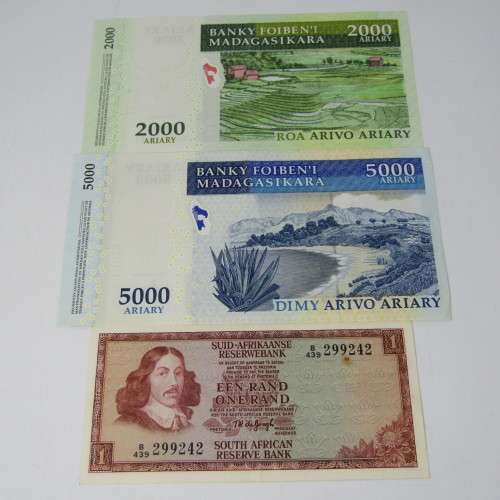 Africa - Lot of 10 bank notes from Africa - some excellent for sale in ...