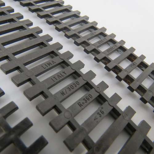 Track - Lot of 8 Lima train tracks for sale in Cape Town (ID:620034162)