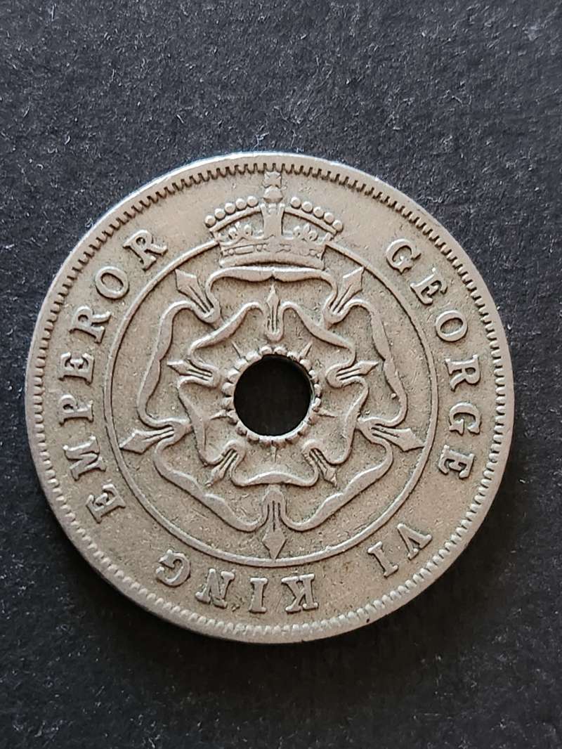 Africa - Southern Rhodesia One Penny 1937 - as per photograph for sale ...