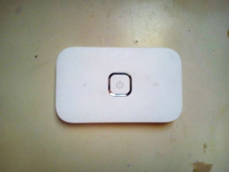 Modems - Vodafone Mobile Wi-Fi R218h 4G LTE Wireless Hotspot Modem ...