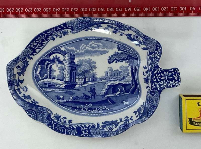 English Porcelain - Stylish Copeland Spode blue and white ashtray or ...