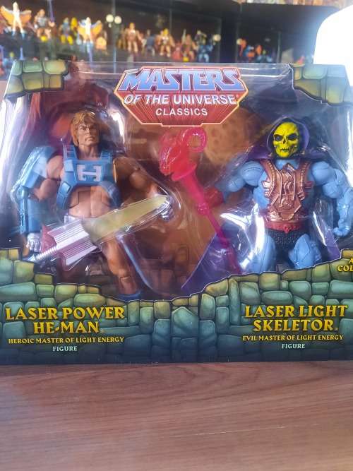 Comic Book - MOTUC LASER POWER HE-MAN/LASER LIGHT SKELETOR (MOC ...