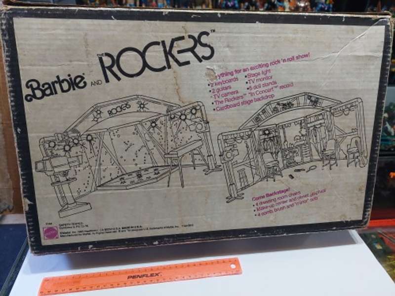 Comic Book - 1985 BARBIE and THE ROCKERS HOT ROCKIN STAGE With Box ...