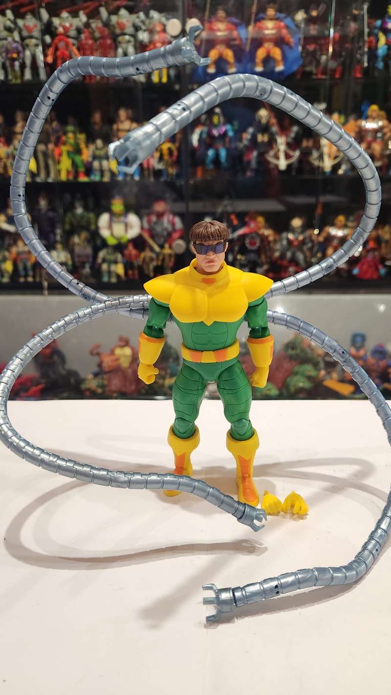 TV, Movies & Video Games - Marvel Legends Doc Ock Vhs Exclusive Action ...
