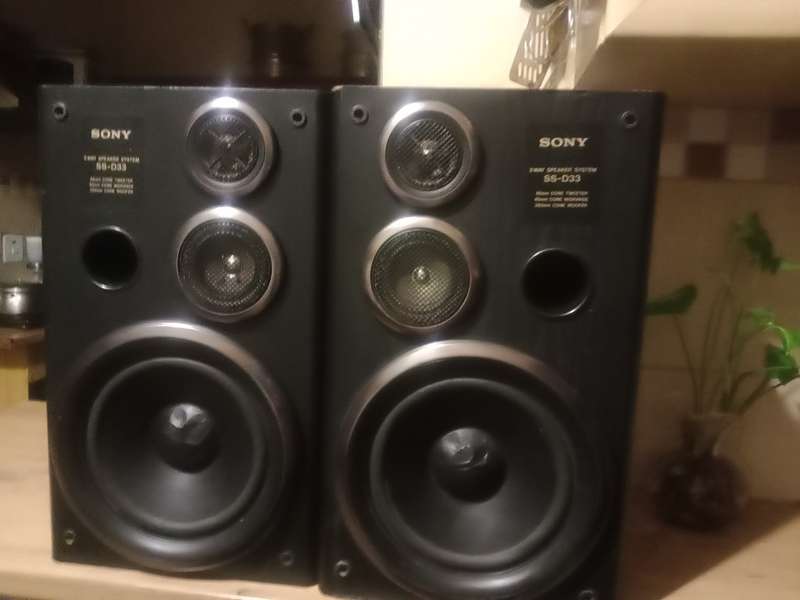 Bookshelf Speakers - Vintage Sony SS D33 bookshelf speakers for sale in ...