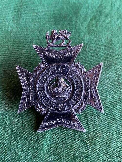 International Badges & Insignia - RHODESIA REGIMENT BERET BADGE-WORN ...
